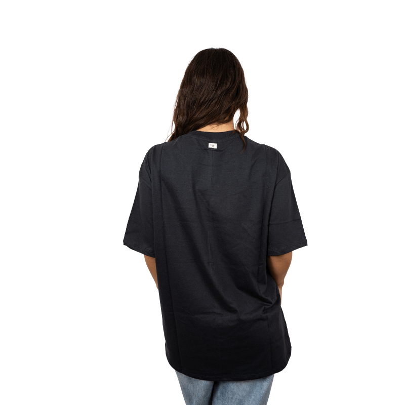 REMERA BILLABONG TIKI SNAKE OVER DAMA NEG